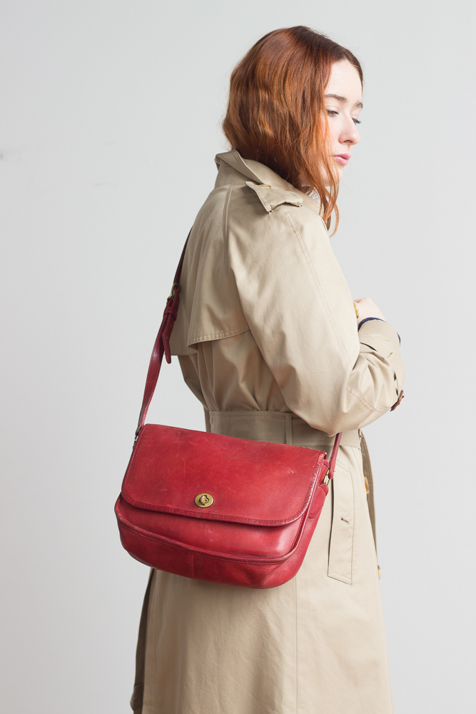 1980s Coach Red Turnlock Crossbody — Wayward Collection 1980s Coach Red Turnlock Crossbody — Wayward Collection